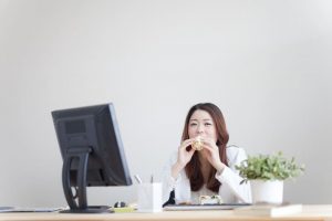 設置型社食サービス人気の19選を徹底比較！利用しやすいのはどれ？ - veginessworker
